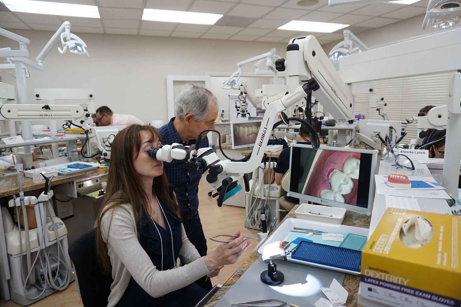 What to Expect from Your First Hands-On Dental CE Course